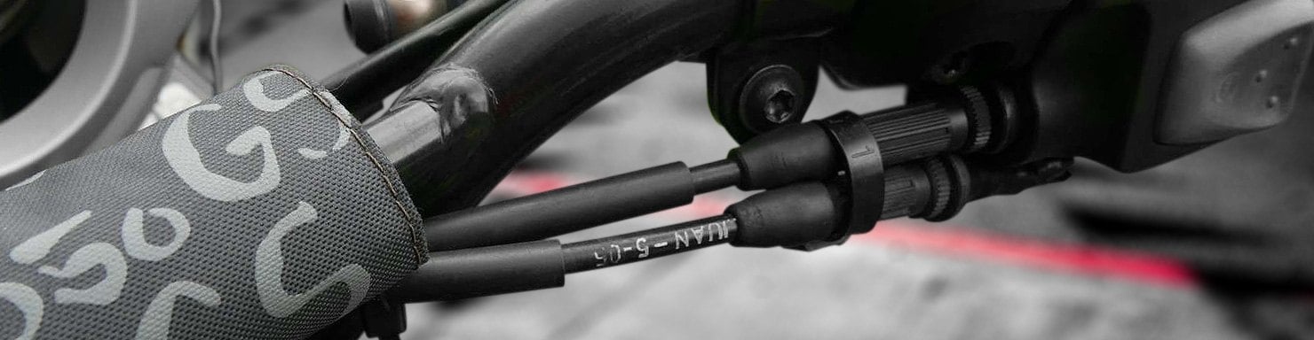 Harley Davidson Street Bob Cables & Brackets - Throttle, Clutch, Brake ...