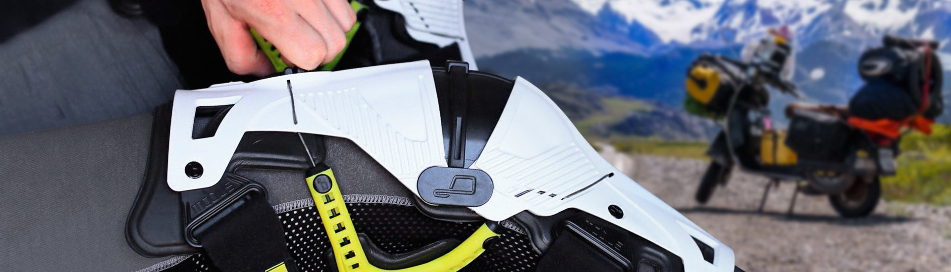 Scooter Elbow & Wrist Protection | MOTORCYCLEiD