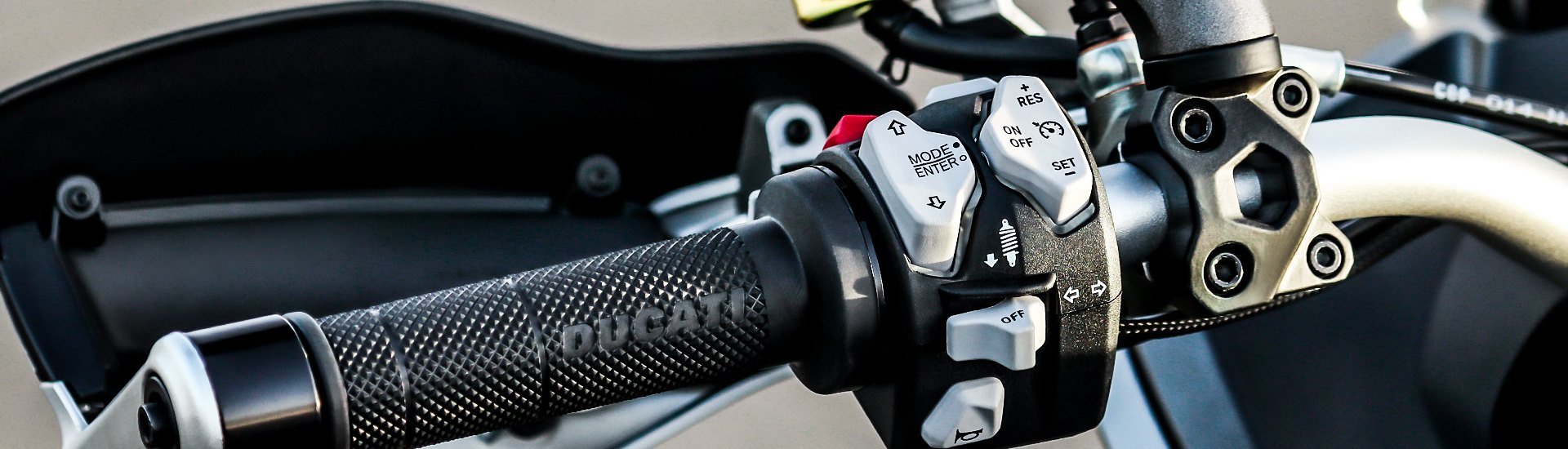 2019 Kawasaki Ninja 650 Handlebars & Controls - Grips, Levers, Risers ...